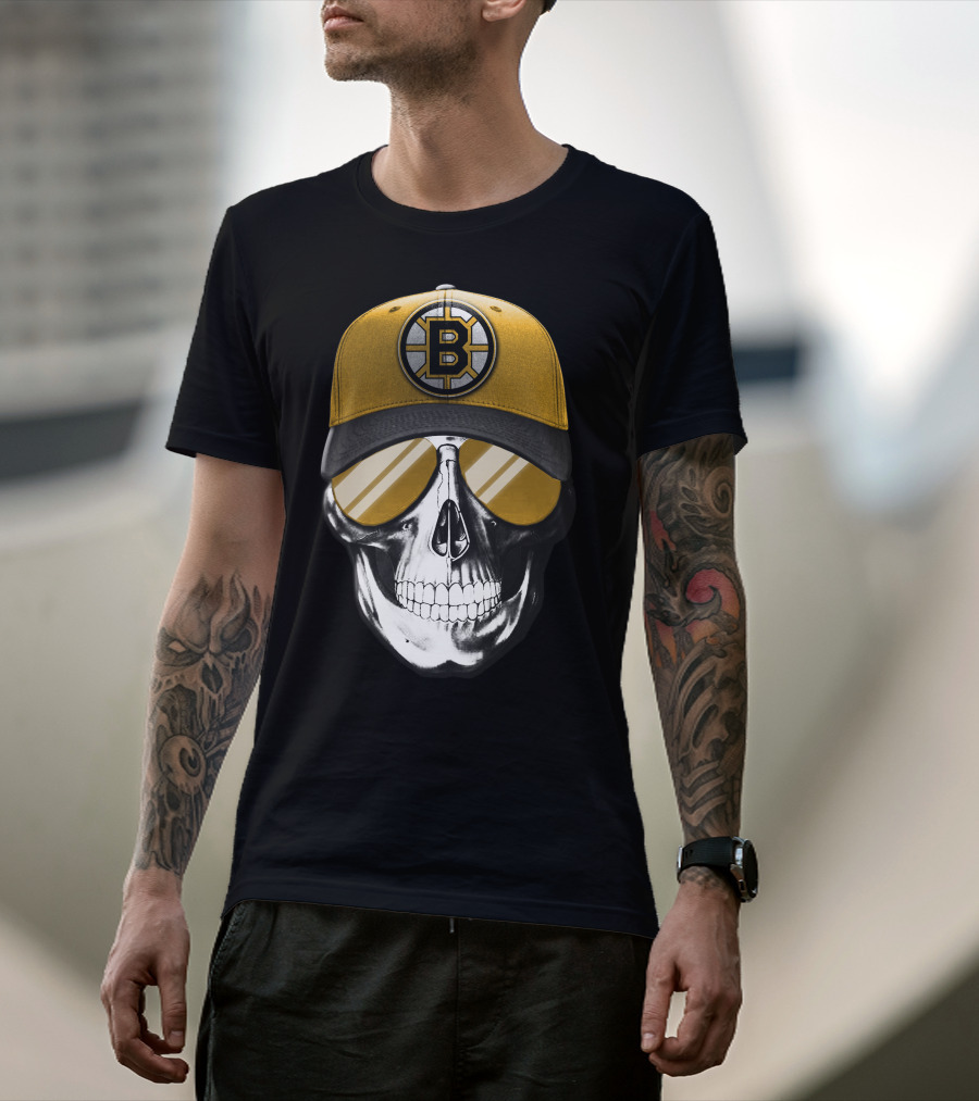 Skull In Yellow Boston Bruins Cap And Sunglasses T-Shirt