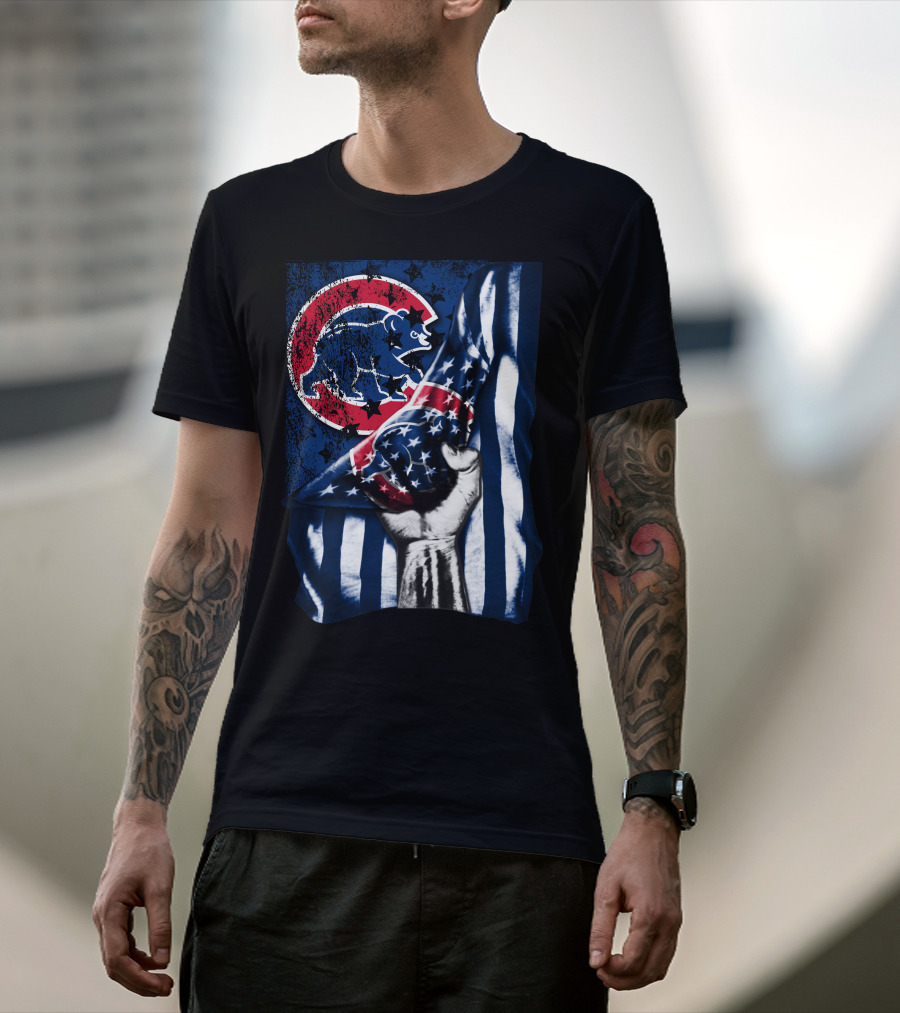 Chicago Cubs American Flag Blue Bear Emblem T-Shirt
