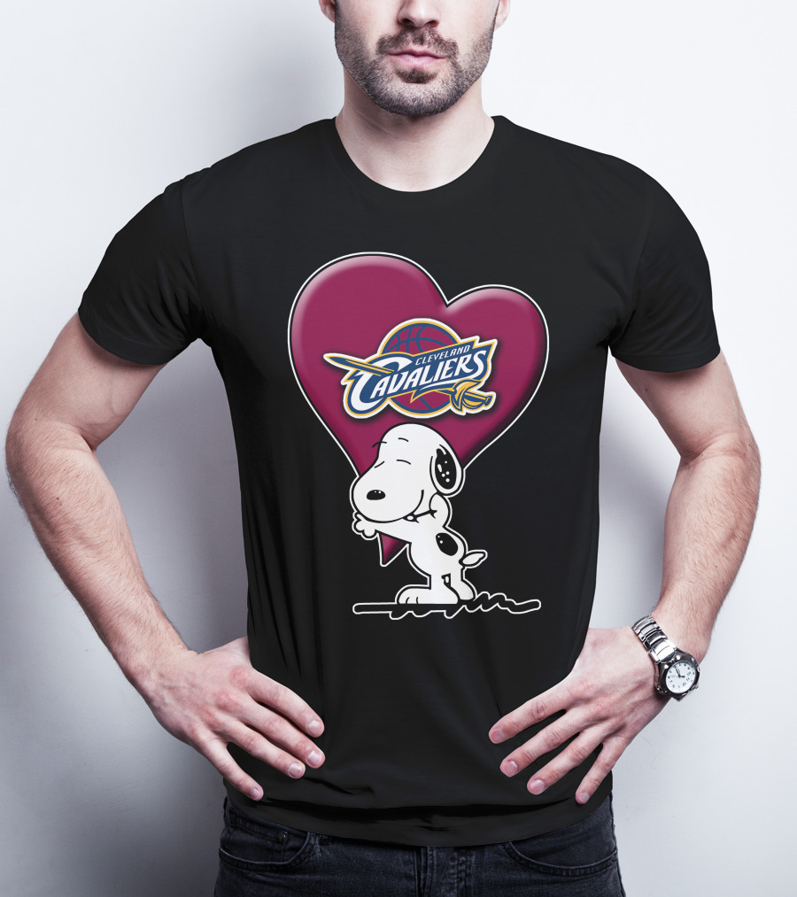 Snp V1 Cleveland Cavaliers Heart Basketball Snoopy Hugging T-Shirt