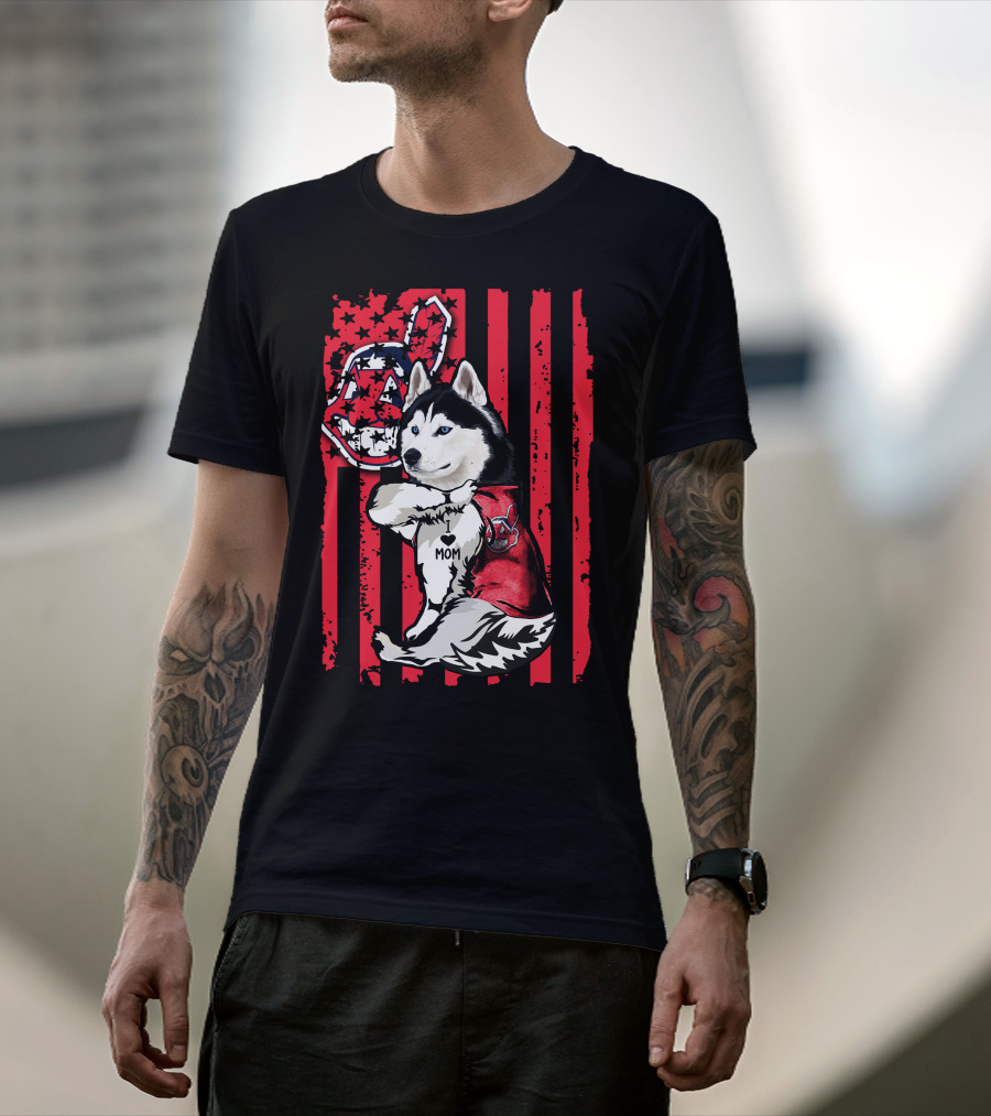 Siberian Husky Cleveland Indians American Flag Baseball Fanatic Mom T-Shirt