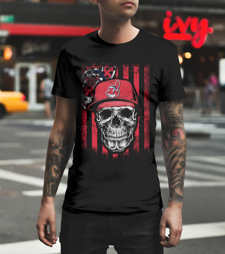 Cleveland Indians Skull With Red Cap And Grunge Stripes T-Shirt