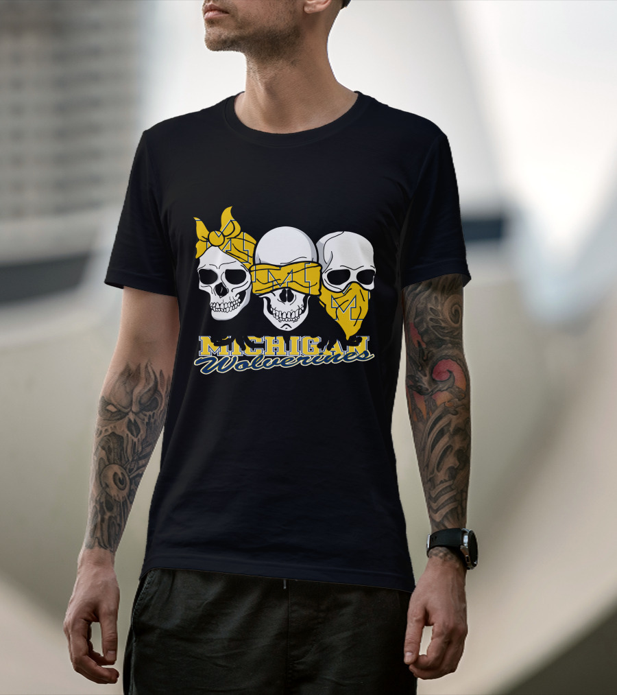 Michigan Wolverines 3 Skulls Bandana T-Shirt