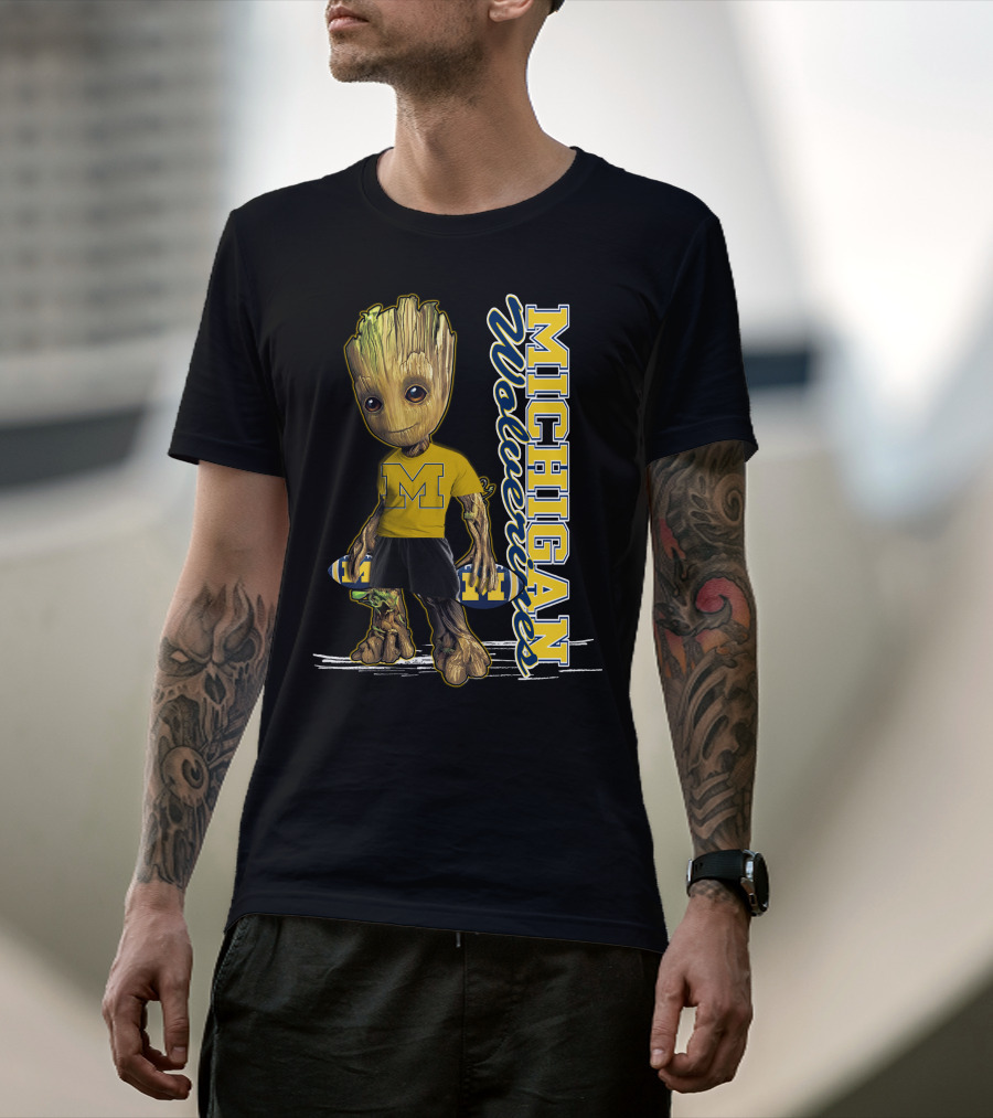 Groot Michigan Wolverines M Logo Skating Fan T-Shirt
