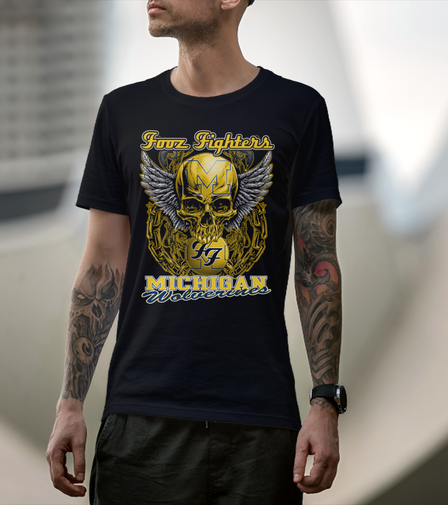 Foor Fighters Michigan Wolverines Skull Wings Chain T-Shirt