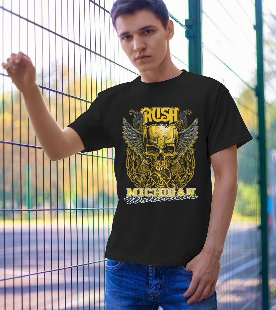 Rush Michigan Wolverines Skull Wings Chain T-Shirt