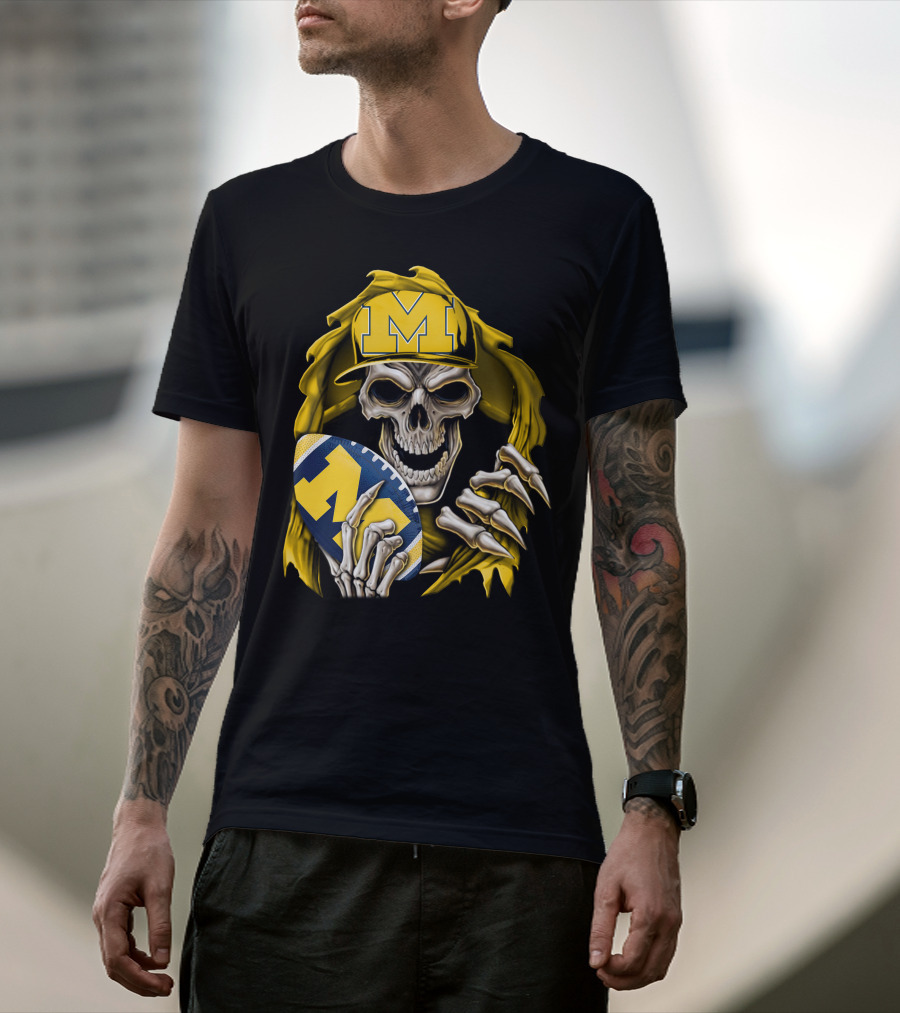 Skullbong Michigan Wolverines Skull Football Fan T-Shirt