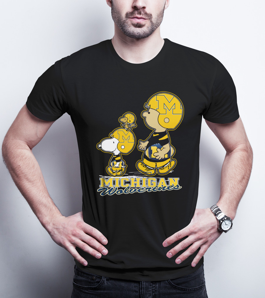 Snpfootball Michigan Wolverines Peanuts Characters Charlie Brown Snoopy Woodstock T-Shirt