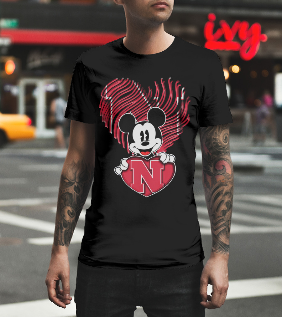Mickey Mouse Nebraska Cornhuskers Heart Fan T-Shirt