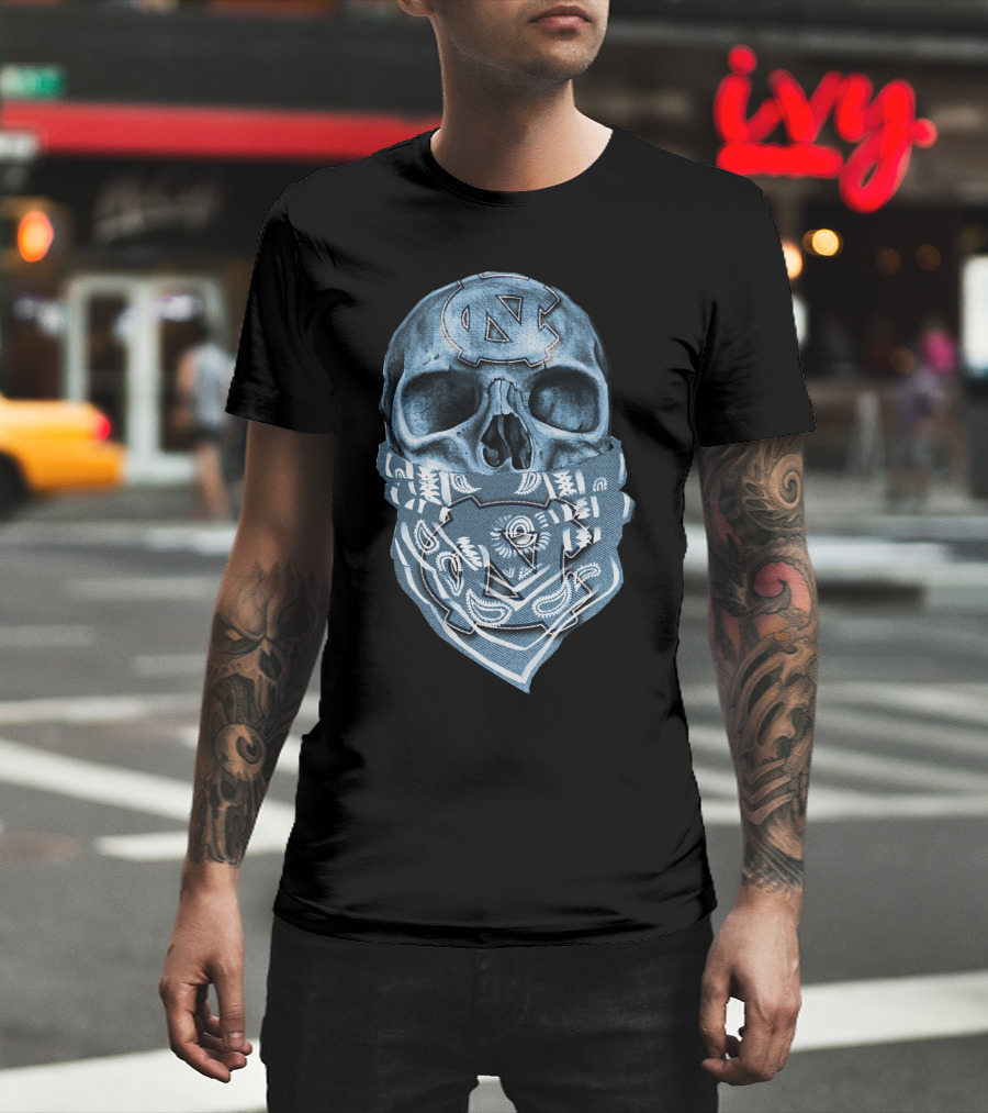 North Carolina Tar Heels Skull Bandana T-Shirt