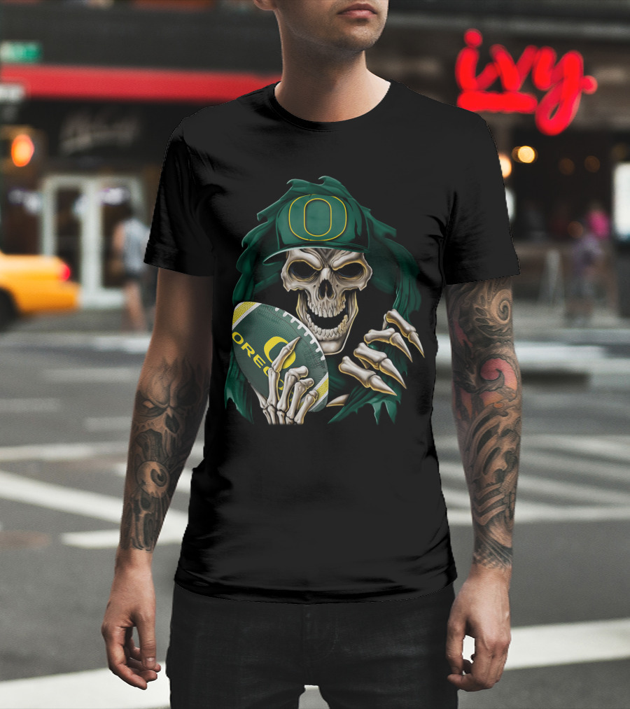 Skullbong Oregon Ducks Skeleton Holding Football T-Shirt