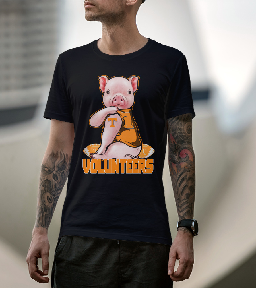 Tennessee Volunteers Pig With Football And T T-Shirt