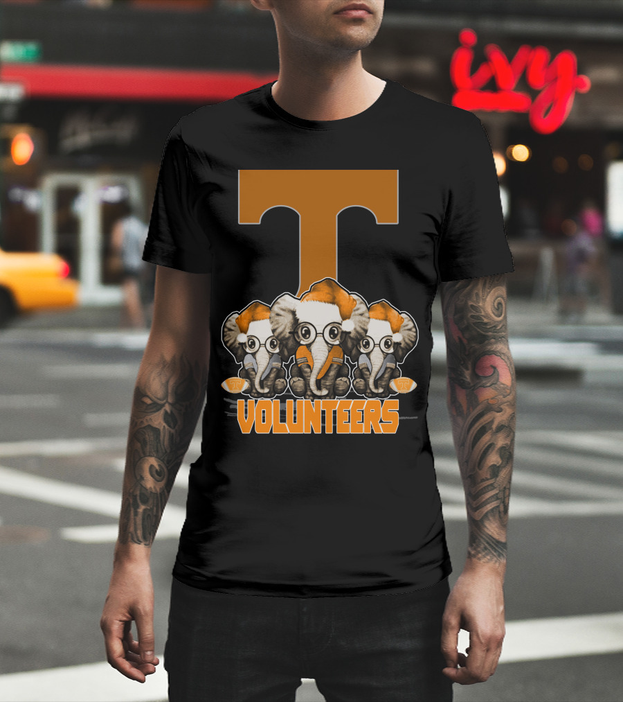 Three Elephants With Santa Hats Tennessee Volunteers T-Shirt
