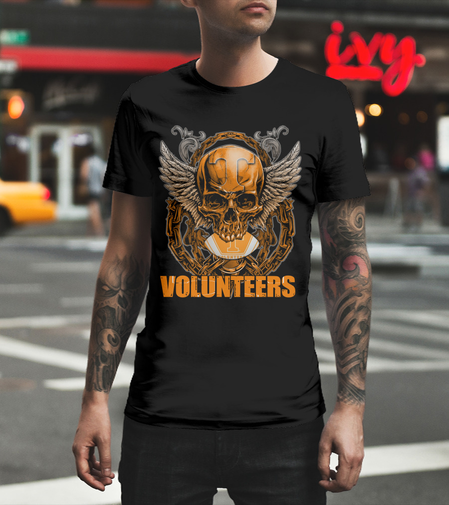 Winged Skull Tennessee Volunteers Football Orange Chains T-Shirt