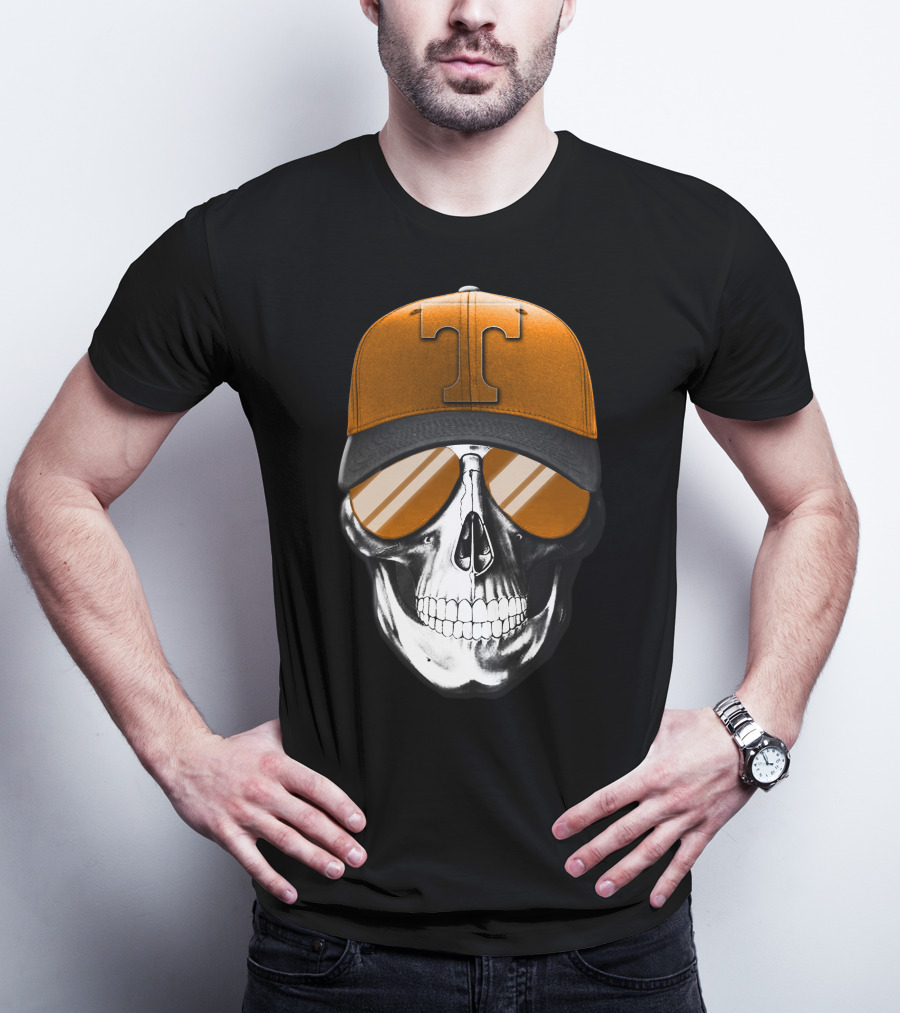 Tennessee Volunteers Skull With Orange Hat And Sunglasses T-Shirt