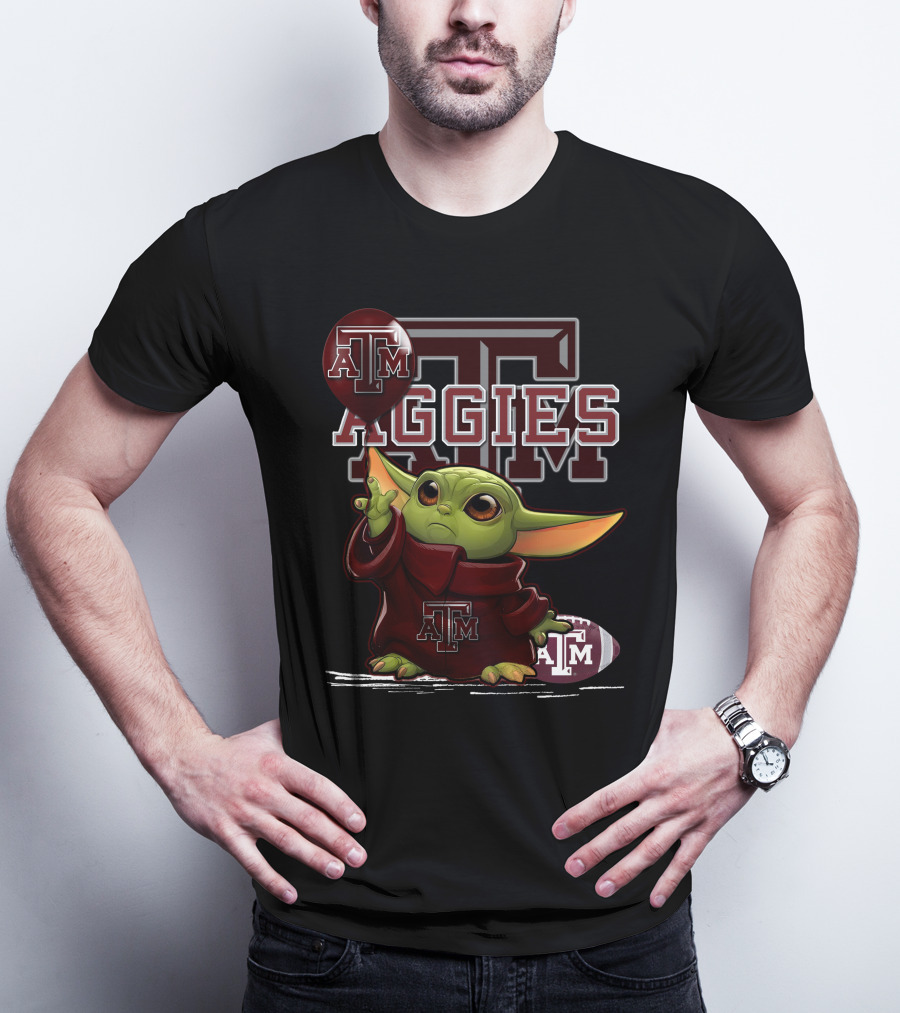 Yoda Holding Texas A&M Aggies Logo Balloon With Aggies Football T-Shirt