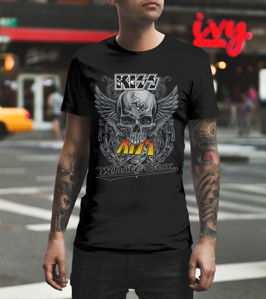 Kiss White Sox Skull Wings Chain T-Shirt