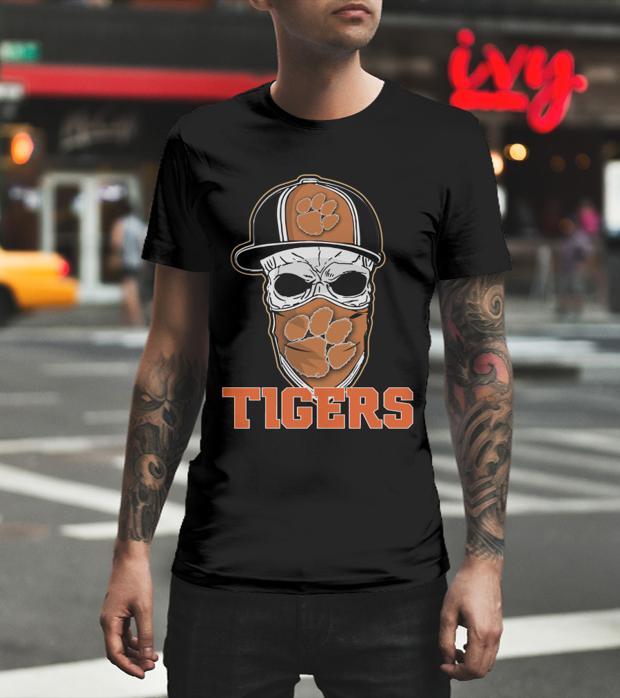 Clemson Tigers Skull Hat Paw Bandana T-Shirt