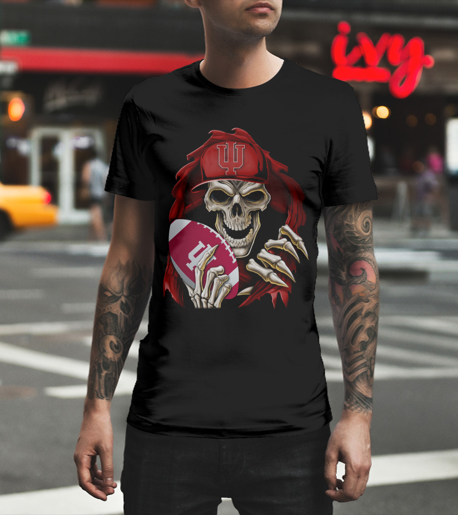 Indiana Hoosiers Skull Holding Football T-Shirt