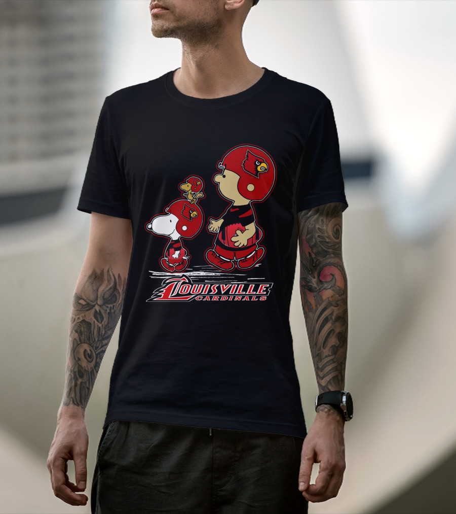 Snpfootball Louisville Cardinals Charlie Brown And Snoopy T-Shirt