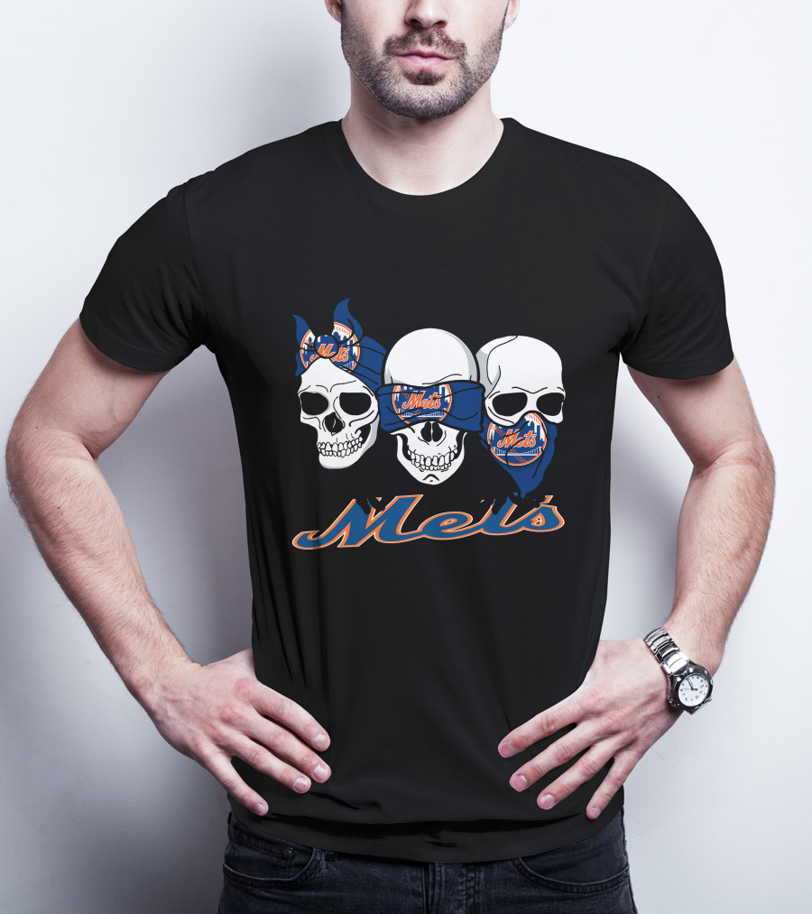 3 Skulls Mets Logo Bandanas T-Shirt