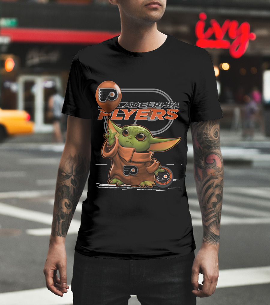 Yoda With Philadelphia Flyers T-Shirt