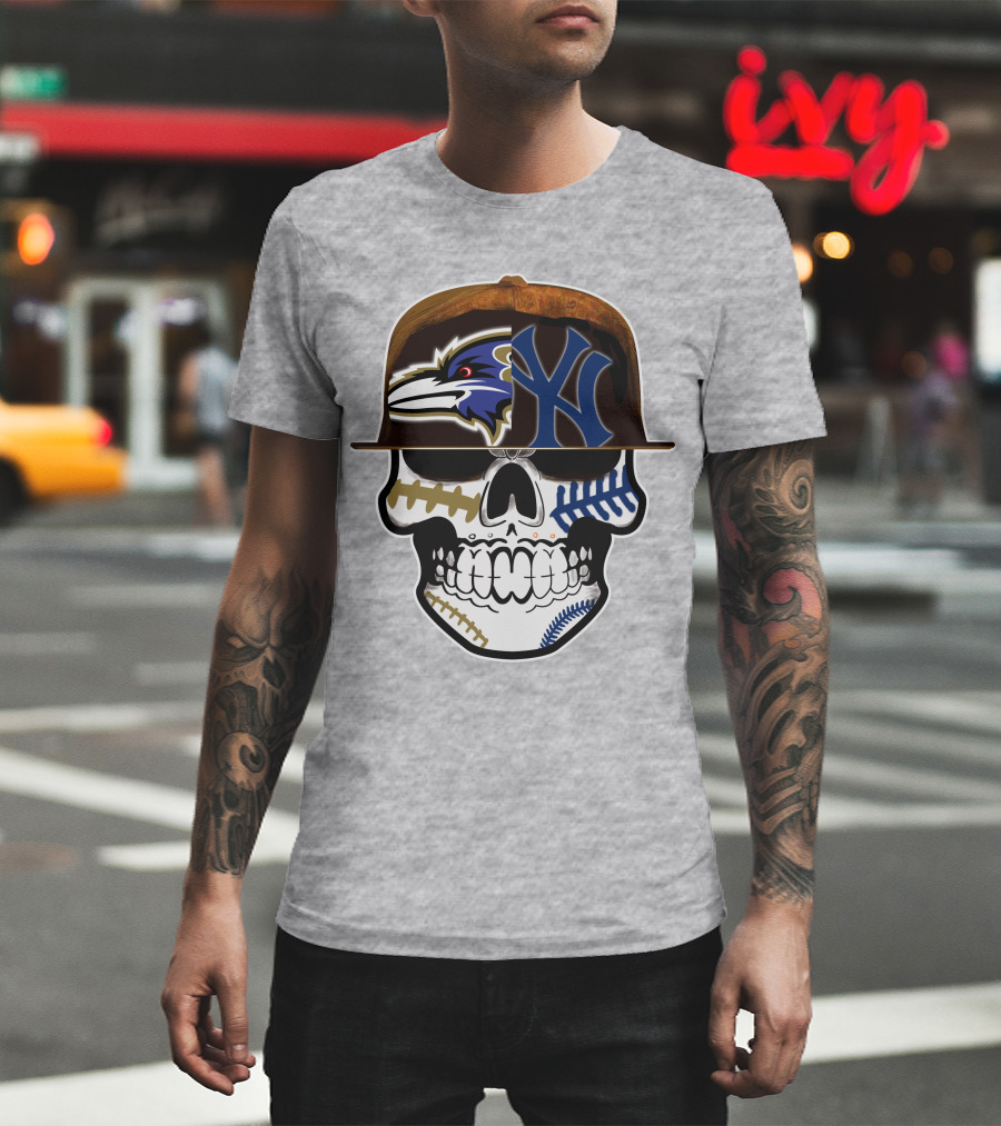 Baltimore Ravens New York Yankees Skull Hat T-Shirt