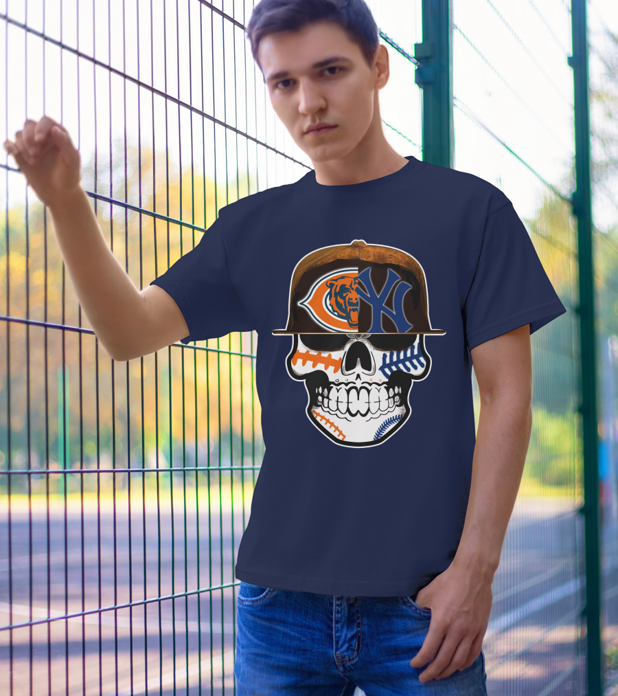 Chicago Bears Yankees Skull Football Baseball Fusion T-Shirt
