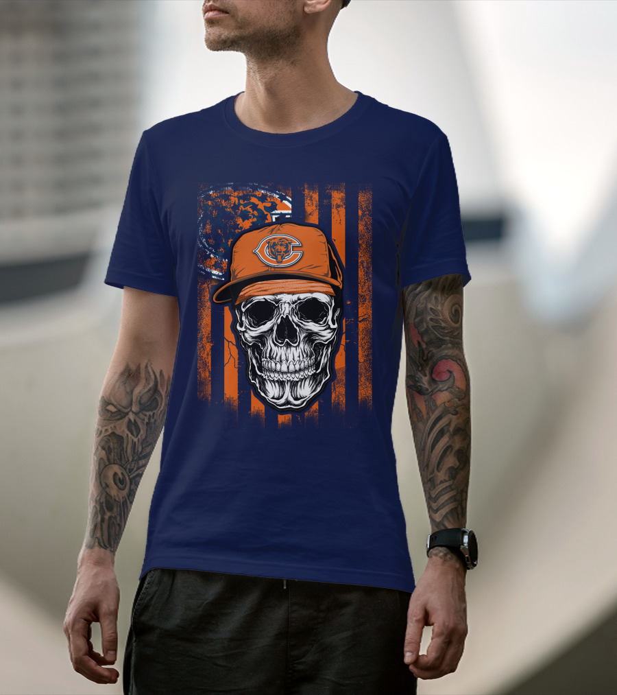 Skull V1 Chicago Bears Fan Skull Wearing Team Cap With Logo And Flag T-Shirt