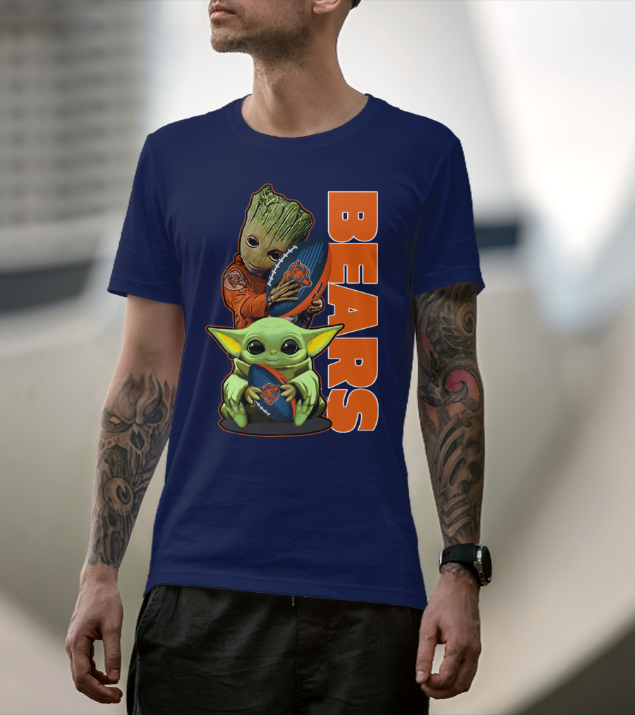 Grzd CHICAGO BEARS Baby Groot And Baby Yoda Football T-Shirt