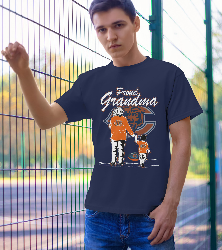 Proud Grandma Chicago Bears Family Spirit T-Shirt