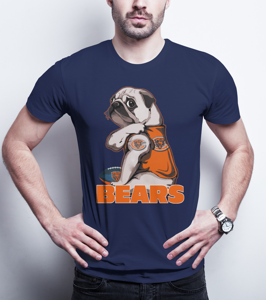 Pug Chicago Bears Football Fan With Team T-Shirt