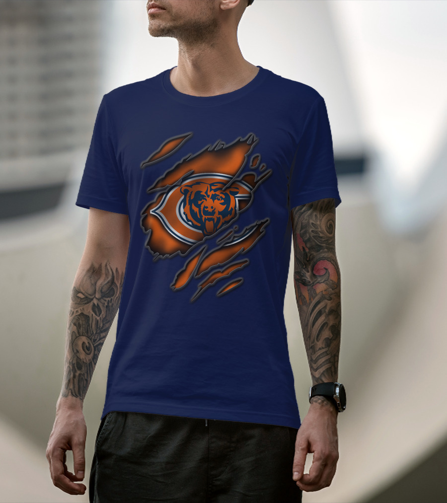 Torn Chicago Bears Logo With Bear Face And Claw Marks T-Shirt