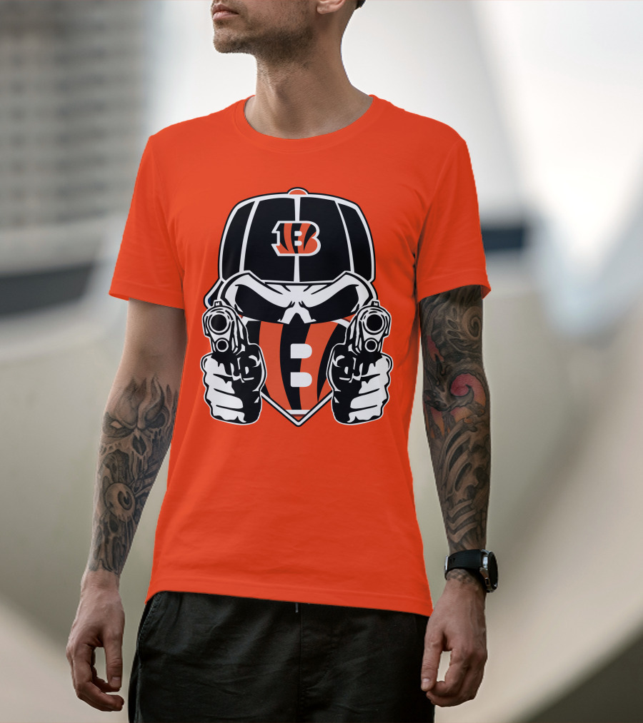 Cincinnati Bengals Armed Skeleton Illustration With Team Helmet T-Shirt