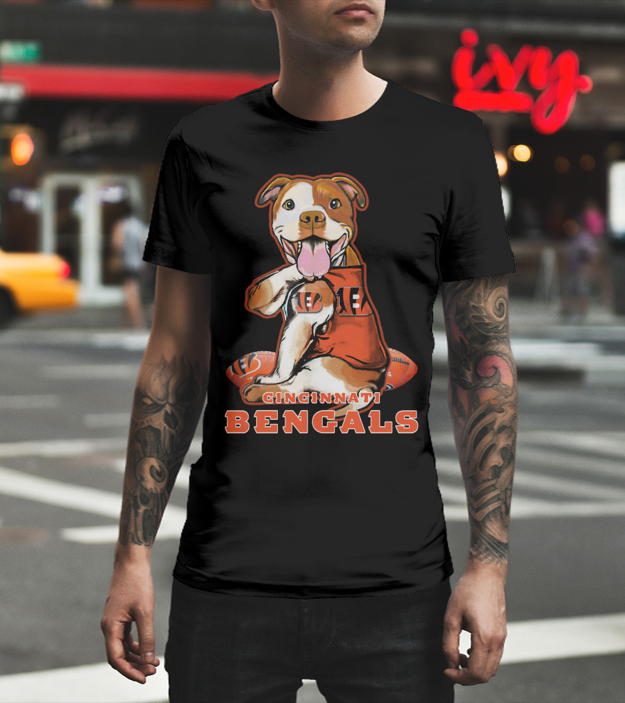 CINCINNATI BENGALS Pittbull Mascot Football T-Shirt