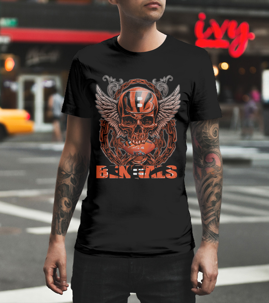 Cincinnati Bengals Winged Skull Football T-Shirt