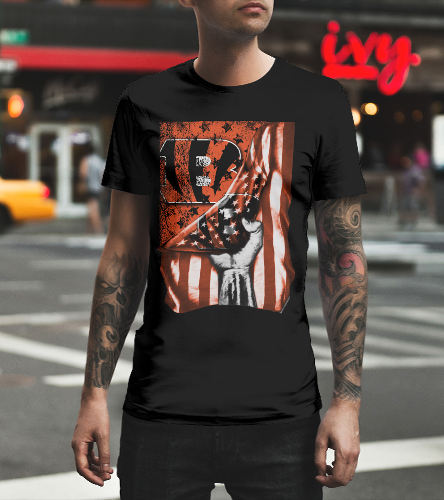 Cincinnati Bengals American Flag Emblem Bengals Logo Stars And Stripes T-Shirt