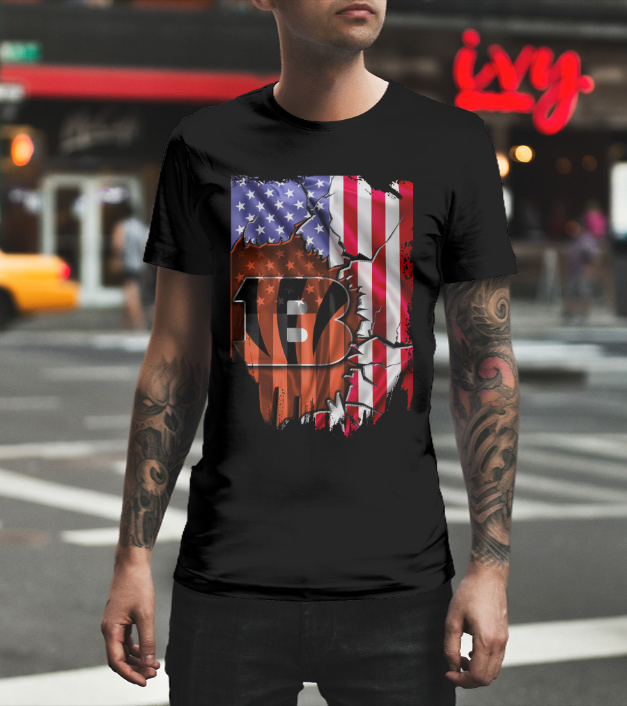Cincinnati Bengals American Flag Crack Pattern Theme T-Shirt