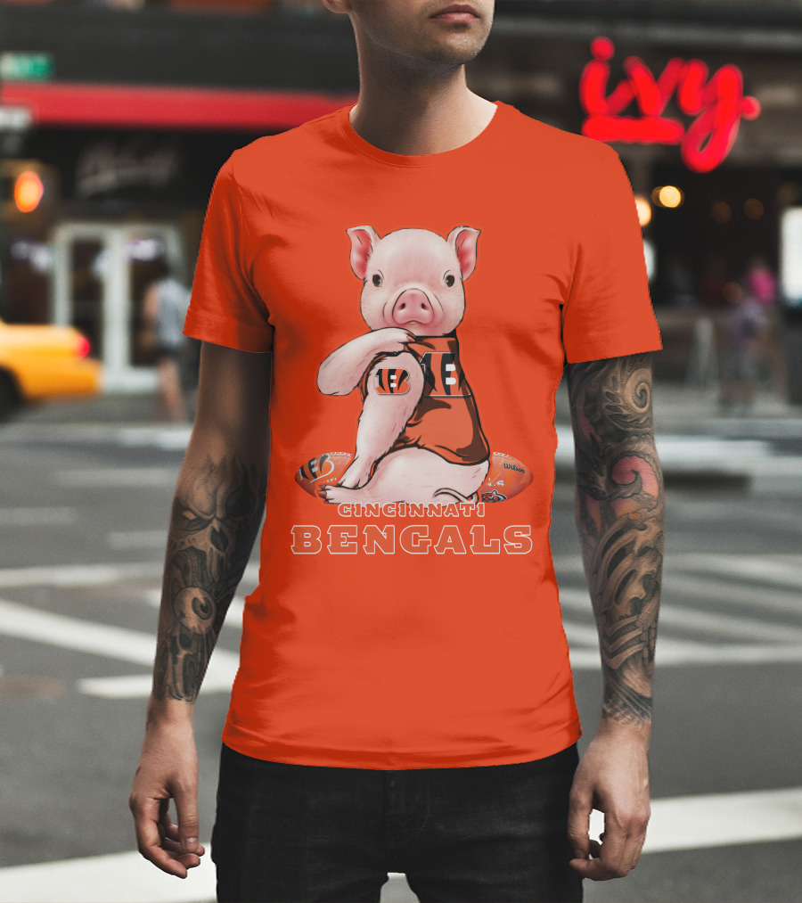Cincinnati Bengals Pig With Football T-Shirt