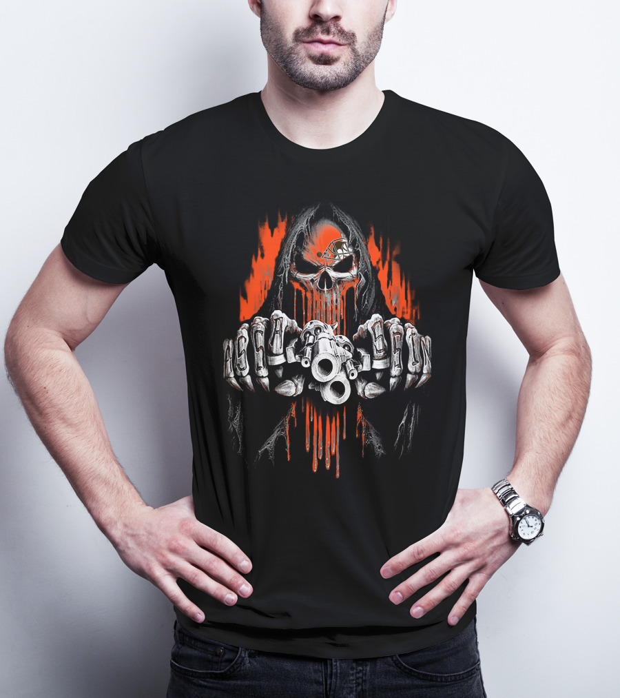 Cleveland Browns 52 Skull Grinning Reaper With Cleveland Helmet And Orange Flames T-Shirt