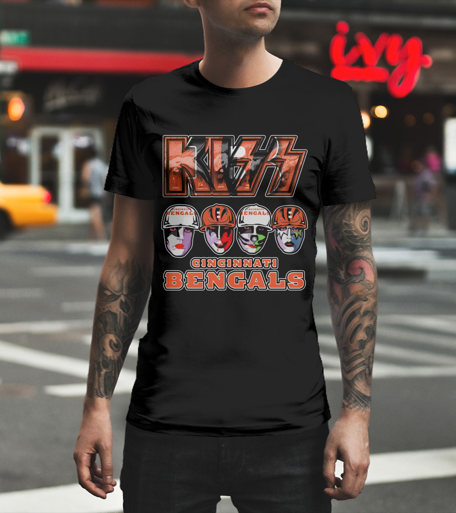 Kiss Cincinnati Bengals Faces With Orange Helmets T-Shirt