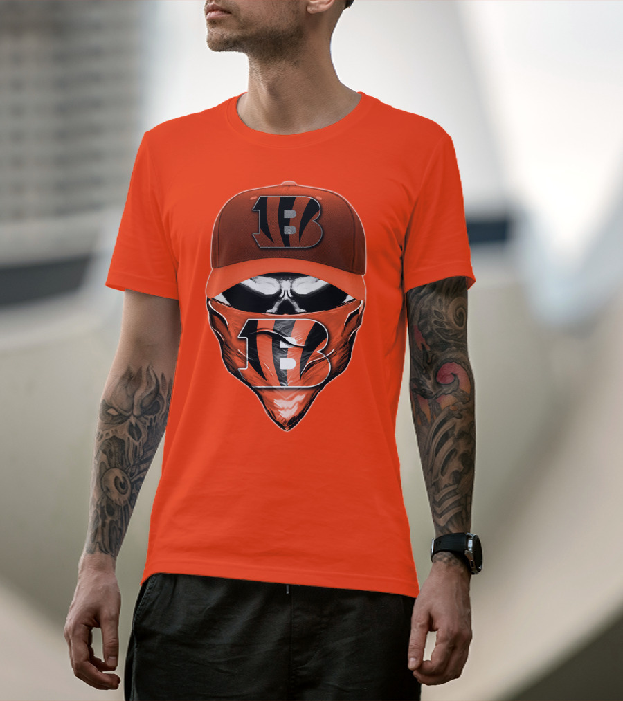 Cincinnati Bengals Skull Mask V6 T-Shirt
