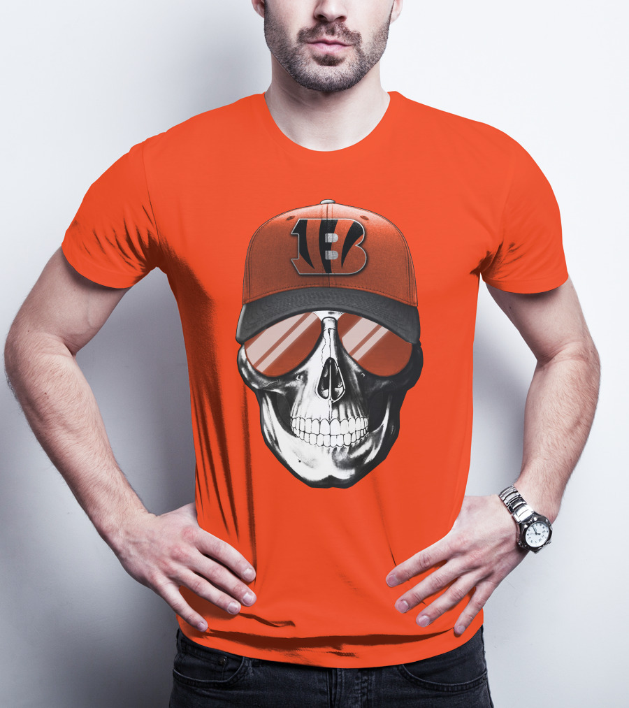 Cincinnati Bengals Skull With Team Logo Hat And Sunglasses T-Shirt