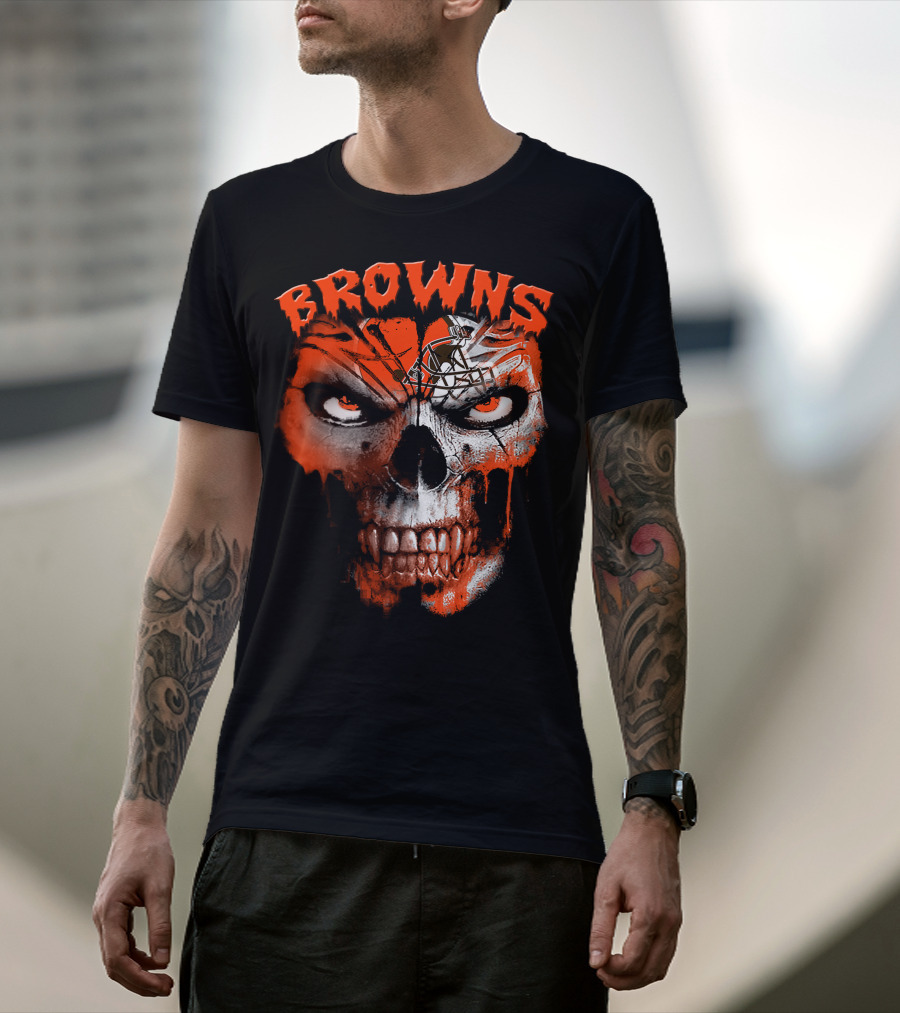 Browns Skull Design With Helmet T-Shirt