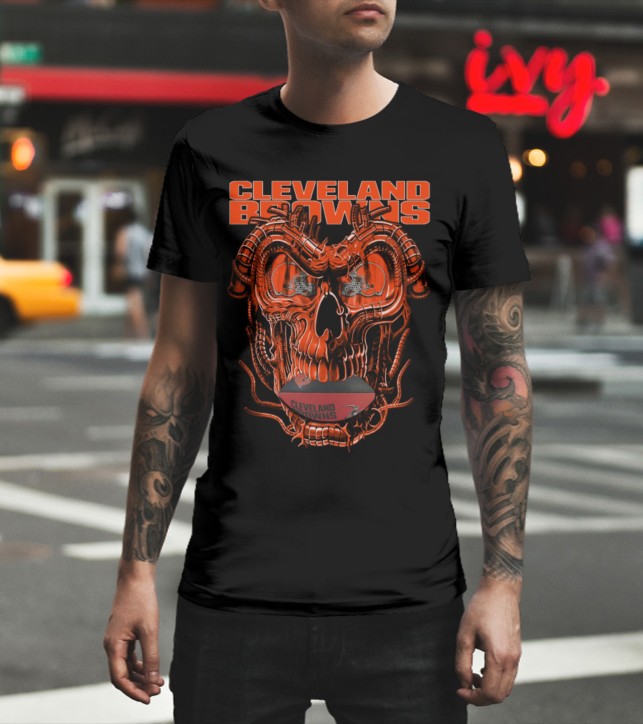 Dragonskull CLEVELAND BROWNS Helmet Skull Football T-Shirt
