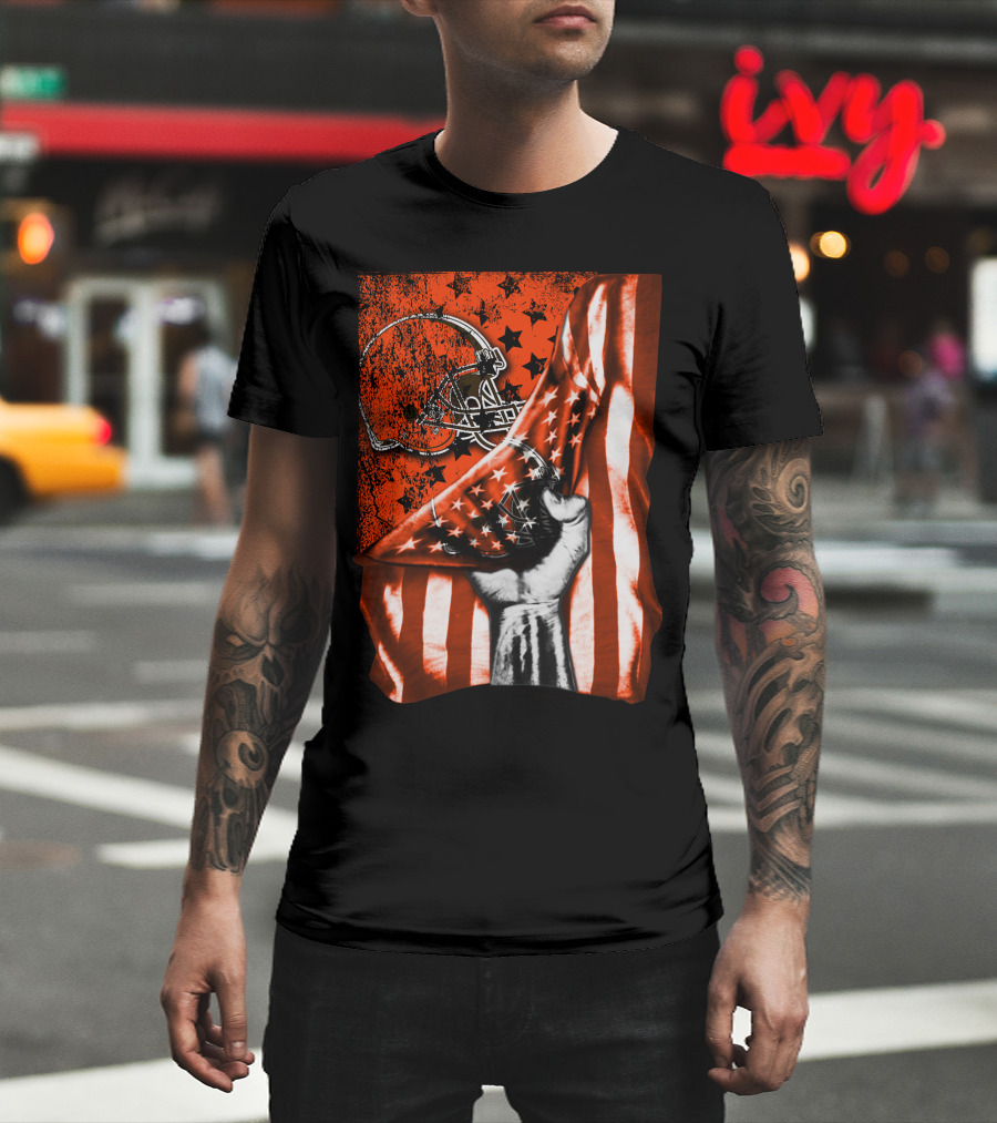 Cleveland Browns Football Helmet American Flag Fist T-Shirt