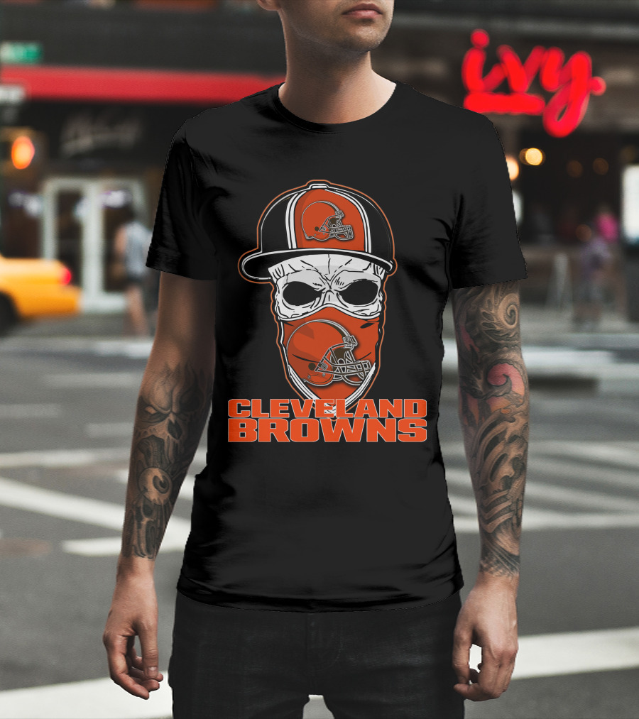 Cleveland Browns Skull With Helmet Hat And Face Mask T-Shirt