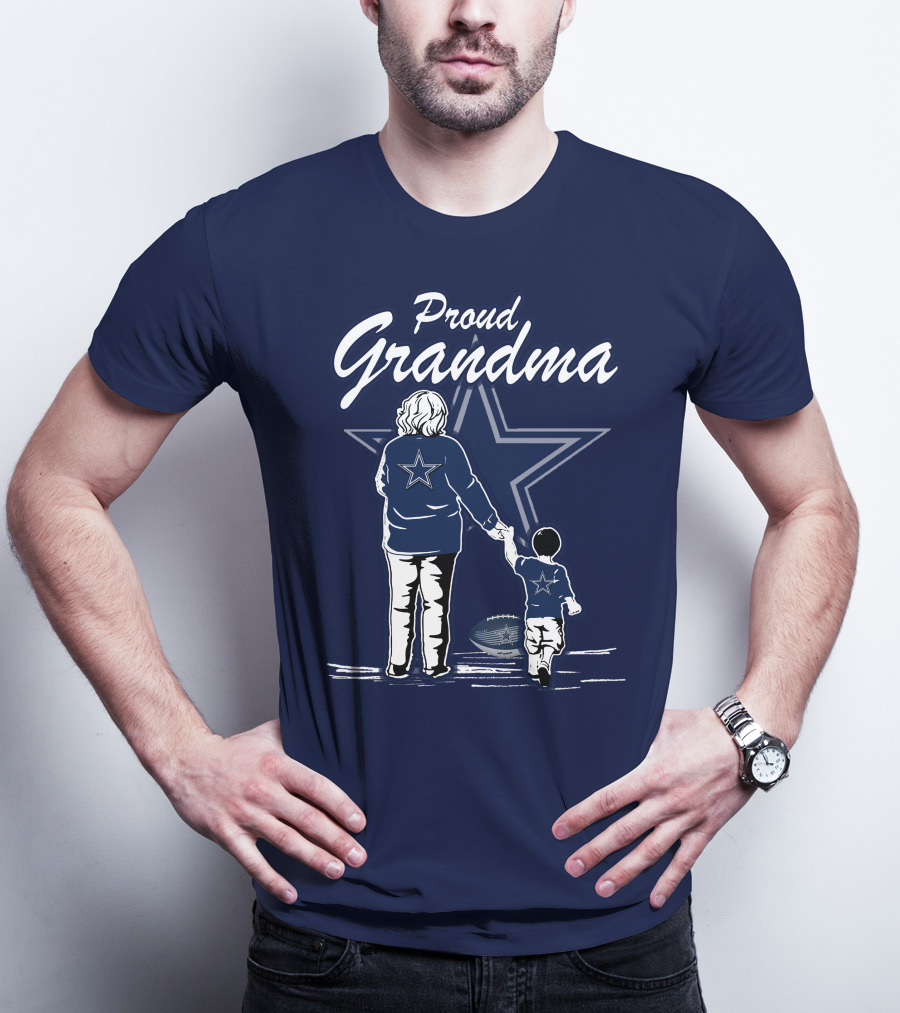 Proud Grandma Dallas Cowboys Star Holding Hands With Child Football T-Shirt