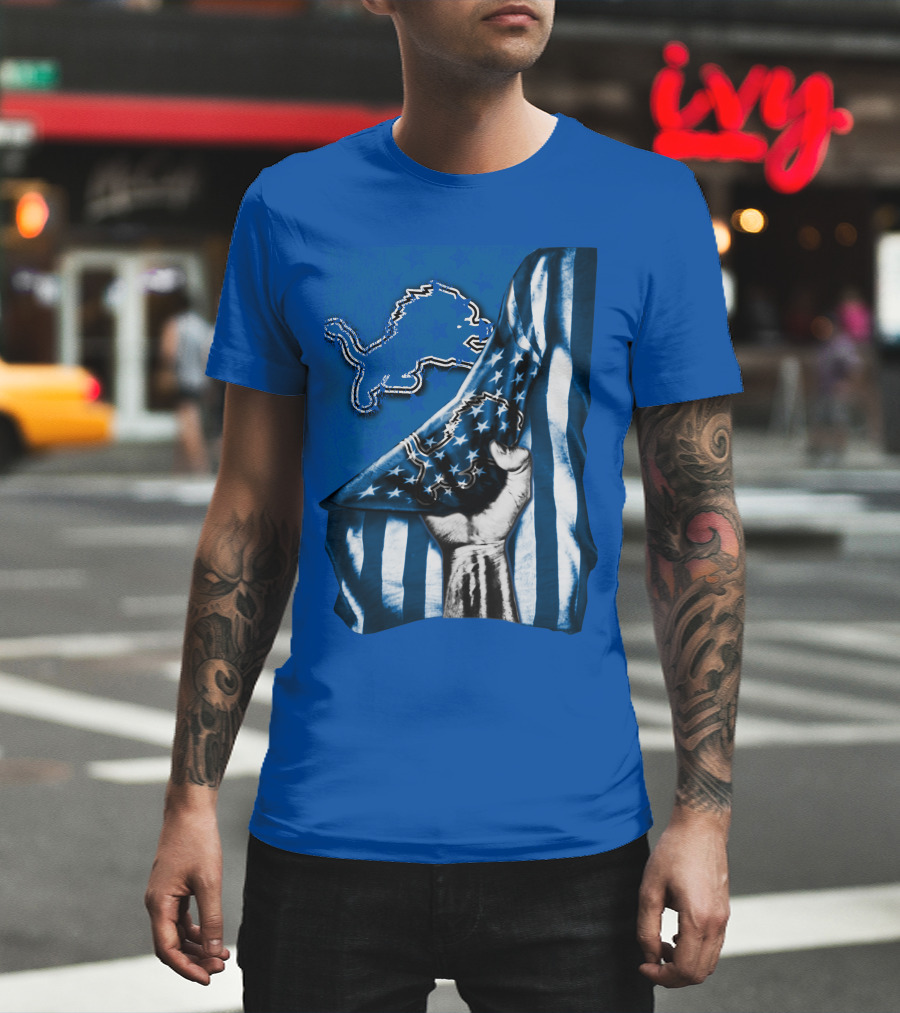 Flag V1 Detroit Lions Blue And White Stars And Stripes Fist T-Shirt