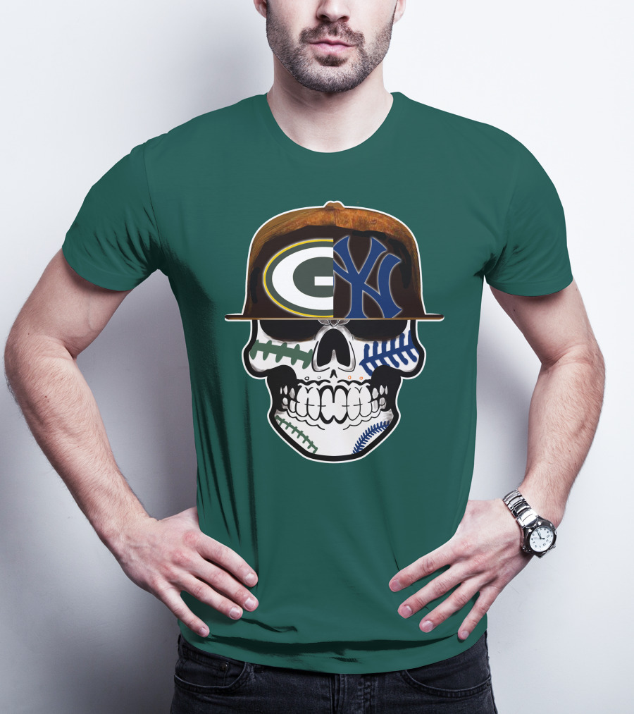 Green Bay Packers New York Yankees Split Skull Cap T-Shirt