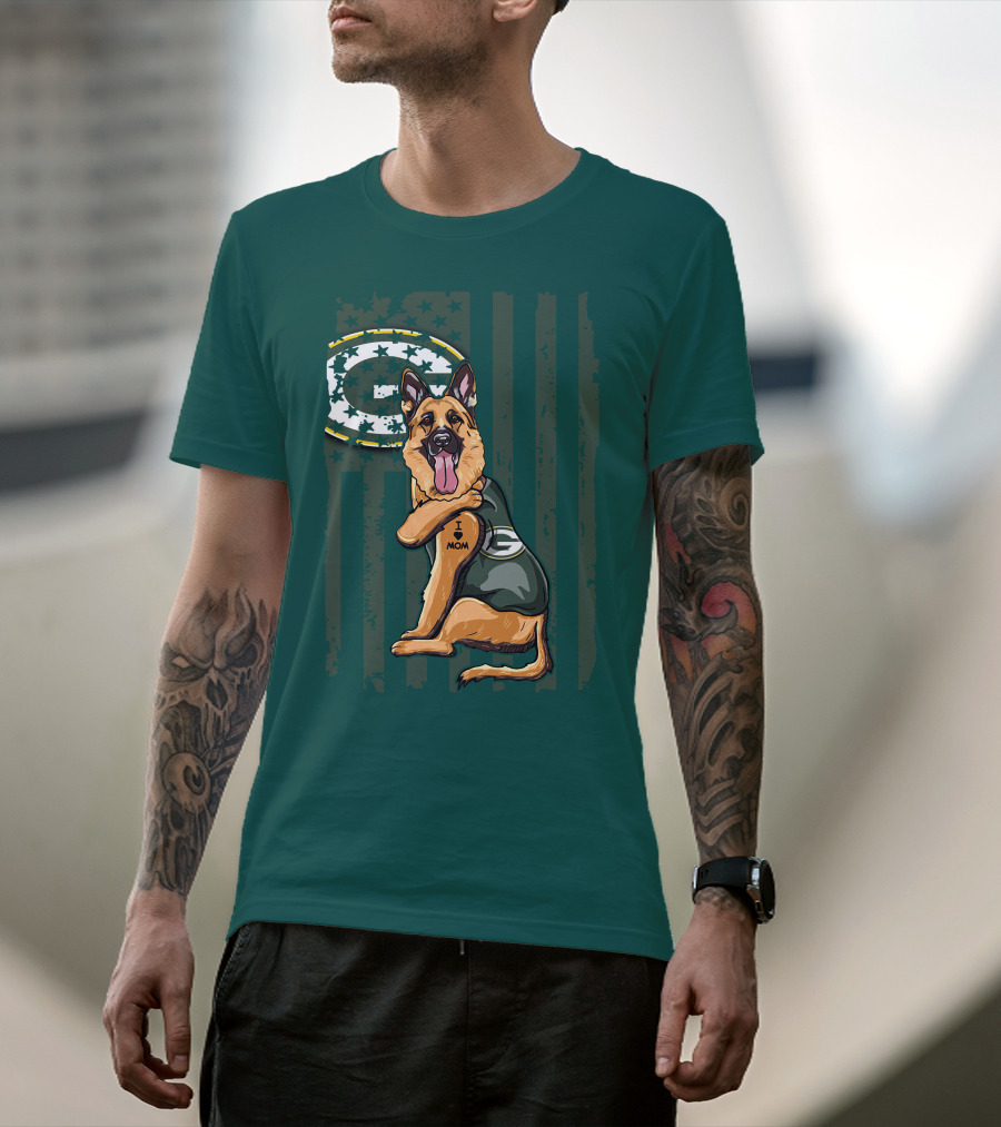 German Shepherd I Love Mom Green Bay Packers Fan T-Shirt